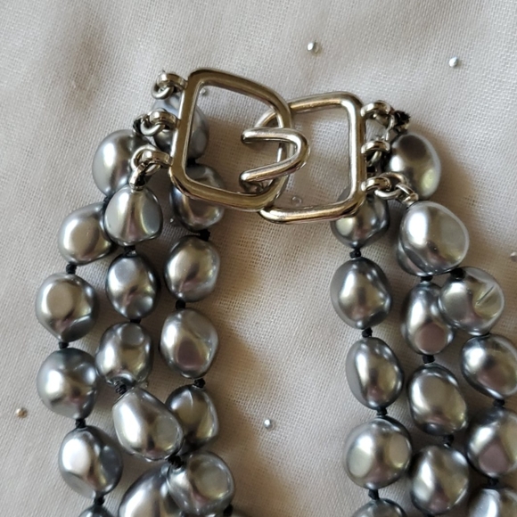 Kenneth Jay Lane | Jewelry | Kenneth Lane 3 Strand Glass Beads Necklace ...